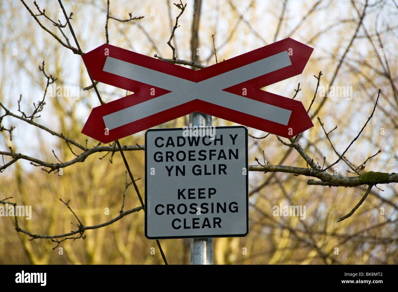 Welsh stop sign hi-res stock photography and images - Alamy
