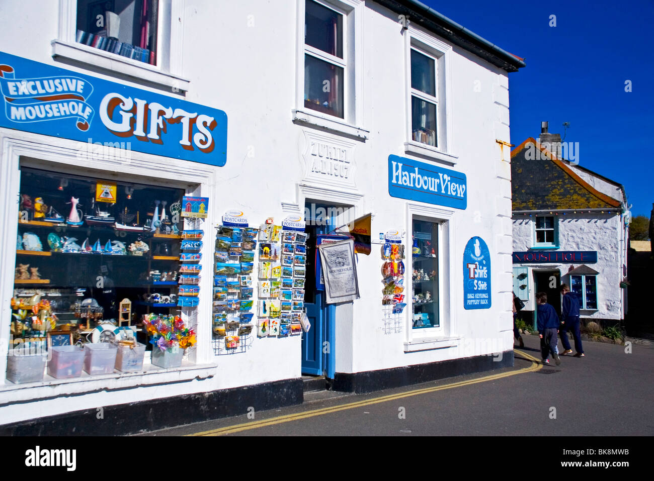 Cornish gift shops hi-res stock photography and images - Alamy