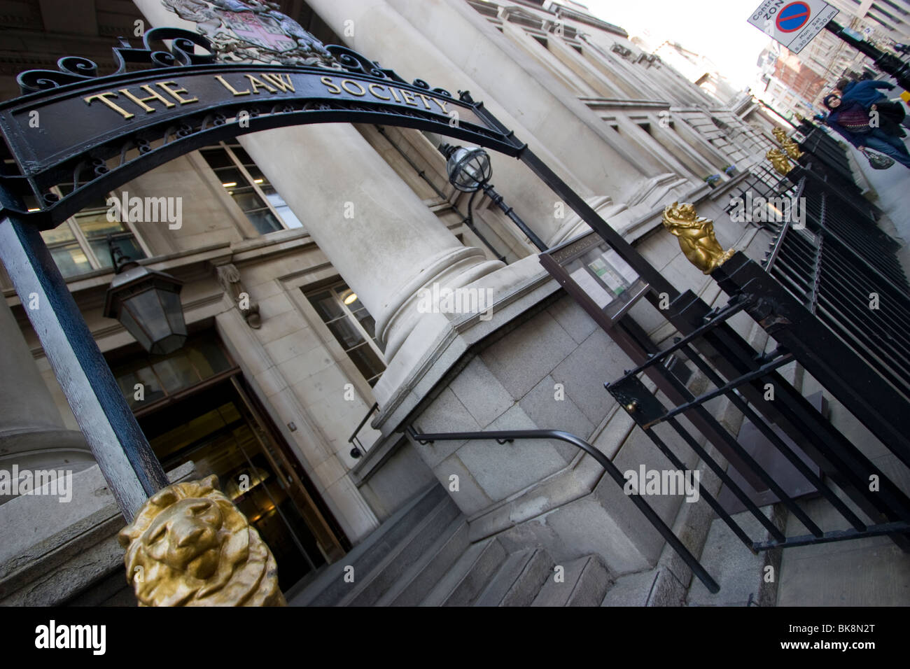 Law society chancery lane hi-res stock photography and images - Alamy