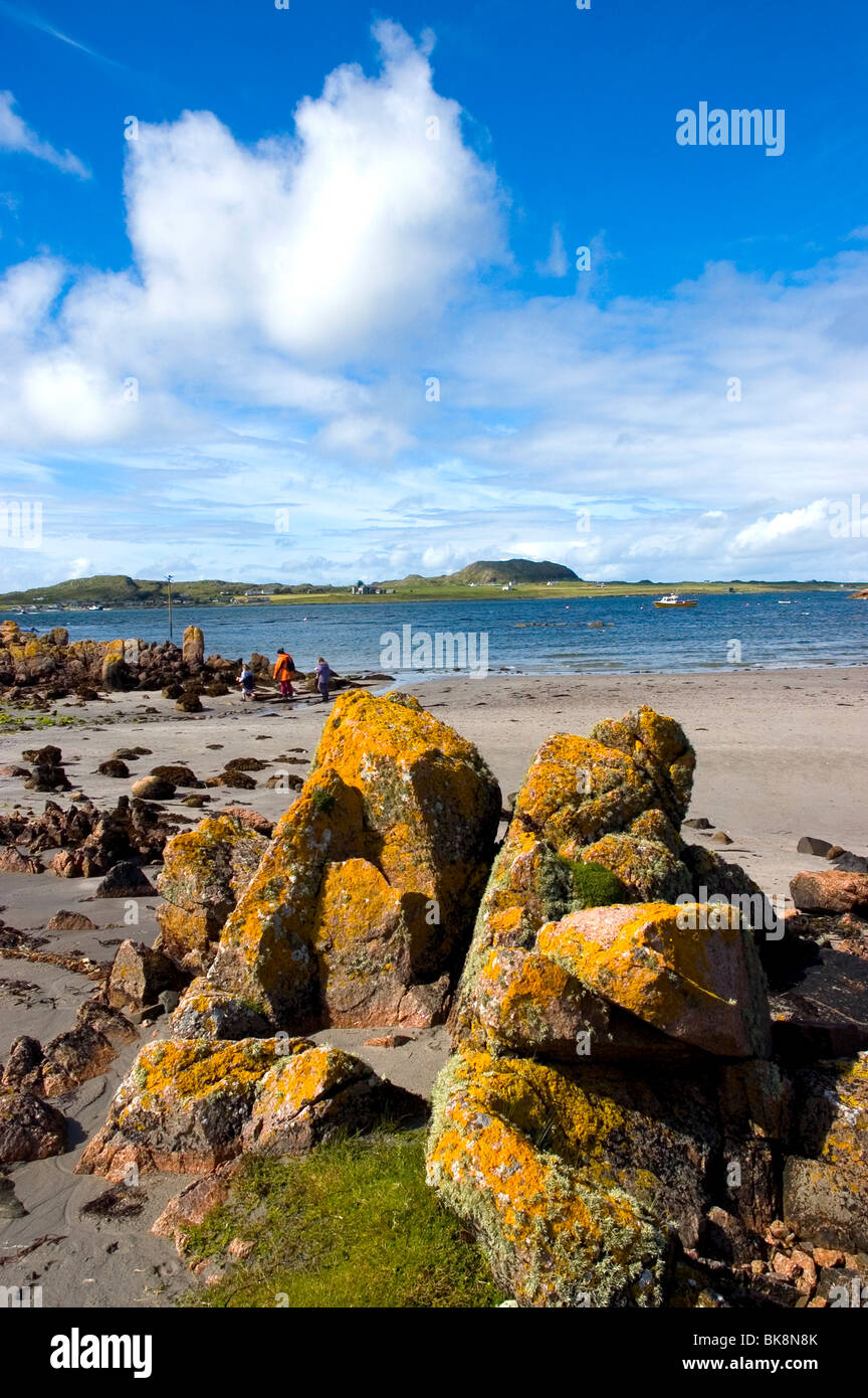 Inner Hebrides, Isle of Mull, Fionnphort Rocks & Beach Stock Photo - Alamy