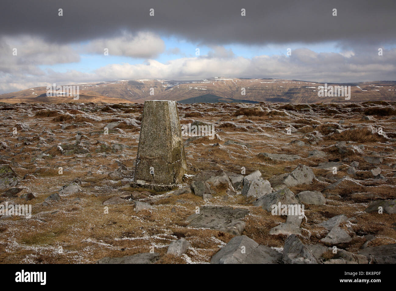 Table Top Mountain Summit, Brecon Beacons, Wales, UK Stock Photo - Alamy