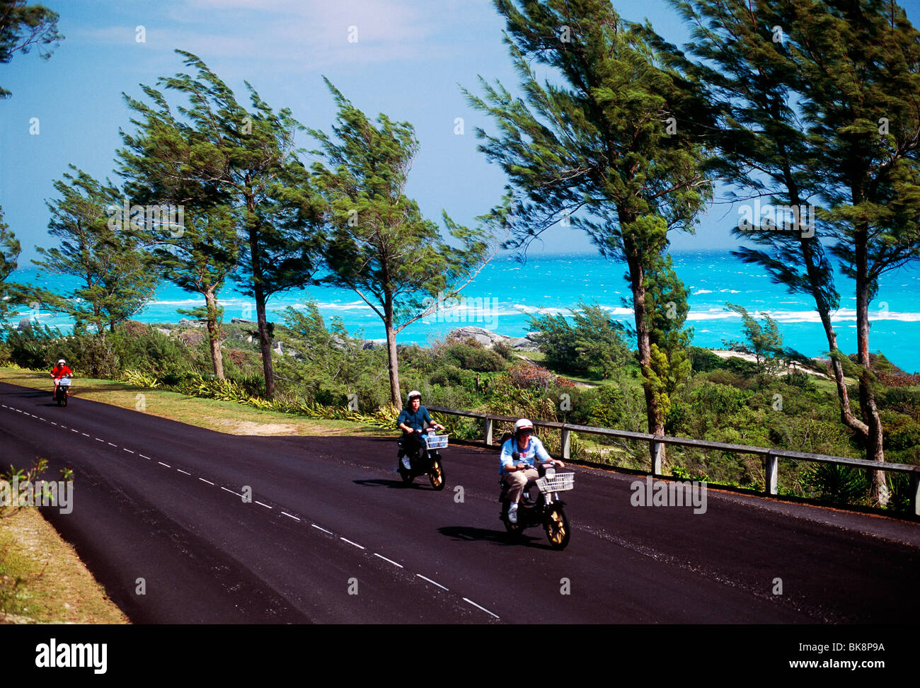 Road bermuda hi-res stock photography and images - Alamy