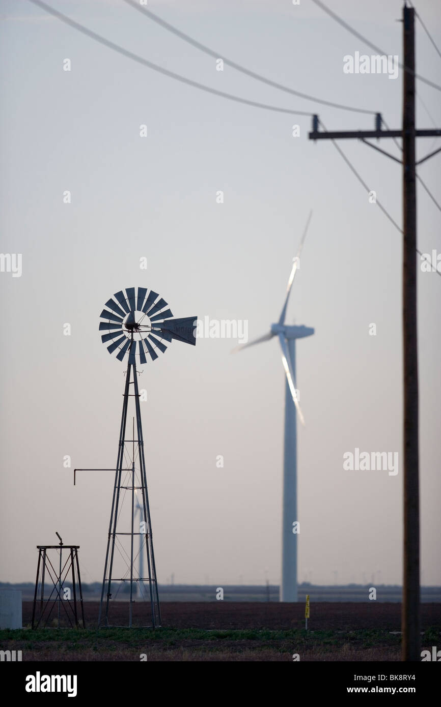 USA, West Texas, Roscoe County, wind turbines, windmil and telegraph ...