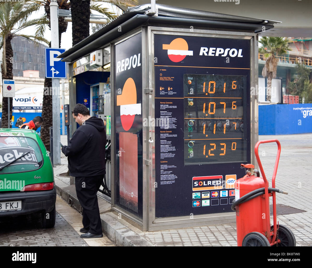 Repsol petrol station hi-res stock photography and images - Alamy