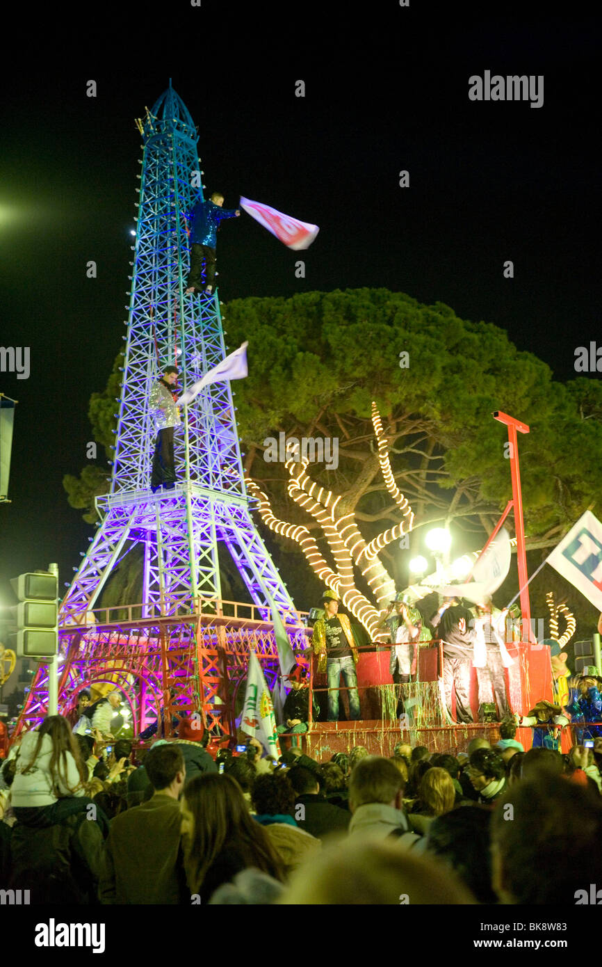 Nice (06) : the carnival Stock Photo - Alamy