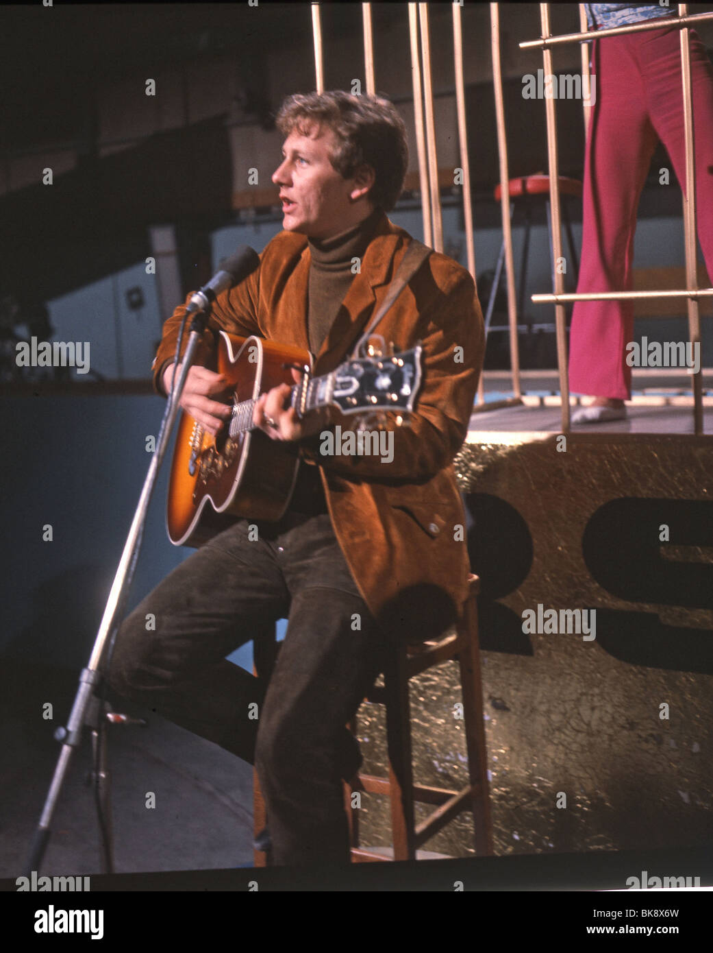 BOB LIND - US Folk singer/songwriter in March 1966 Stock Photo - Alamy