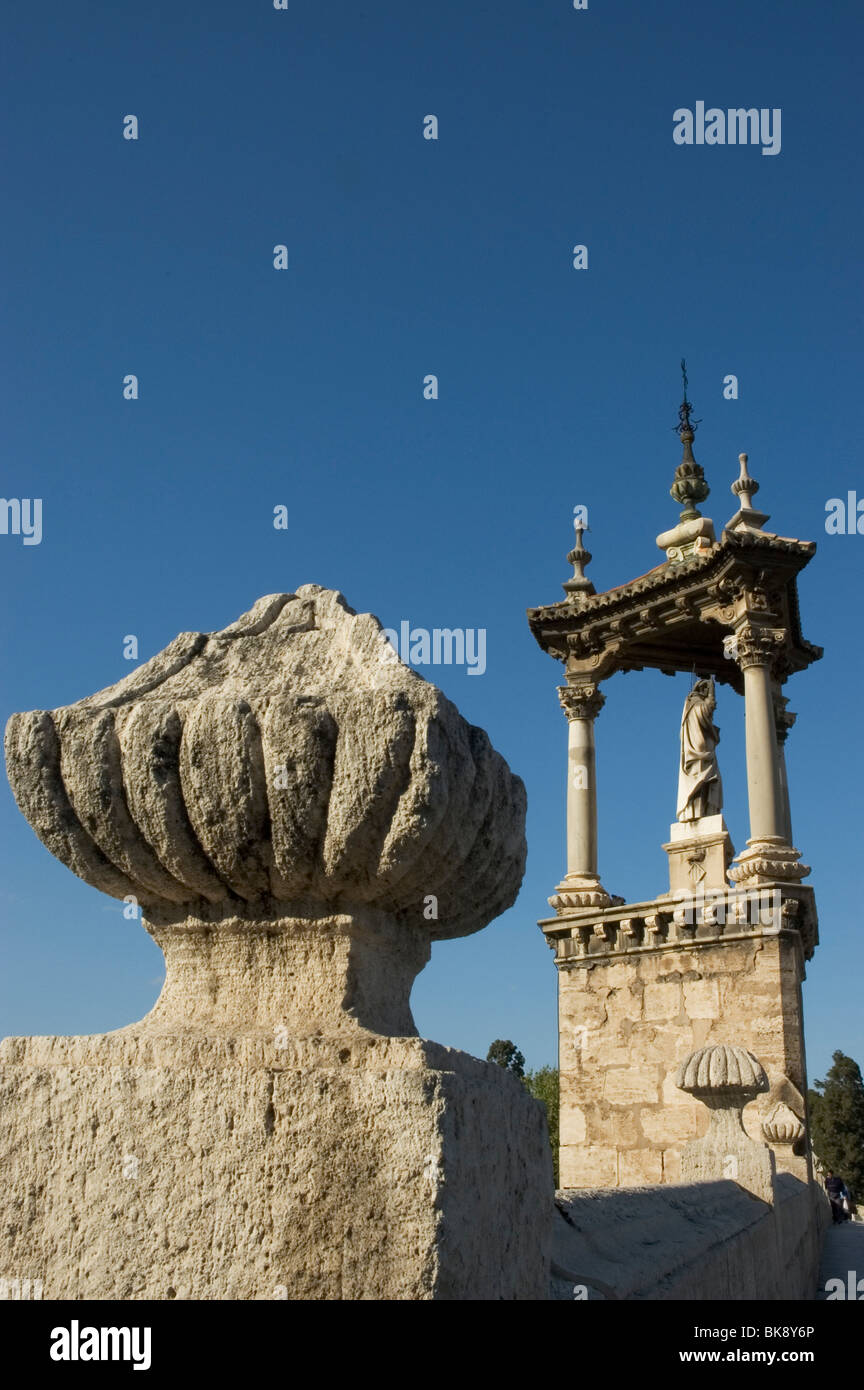 Aragon monuments hi-res stock photography and images - Alamy