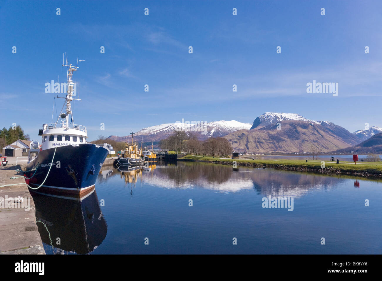 Corpach Basin on the Caledonian Canal with famous Scottish mountains ...