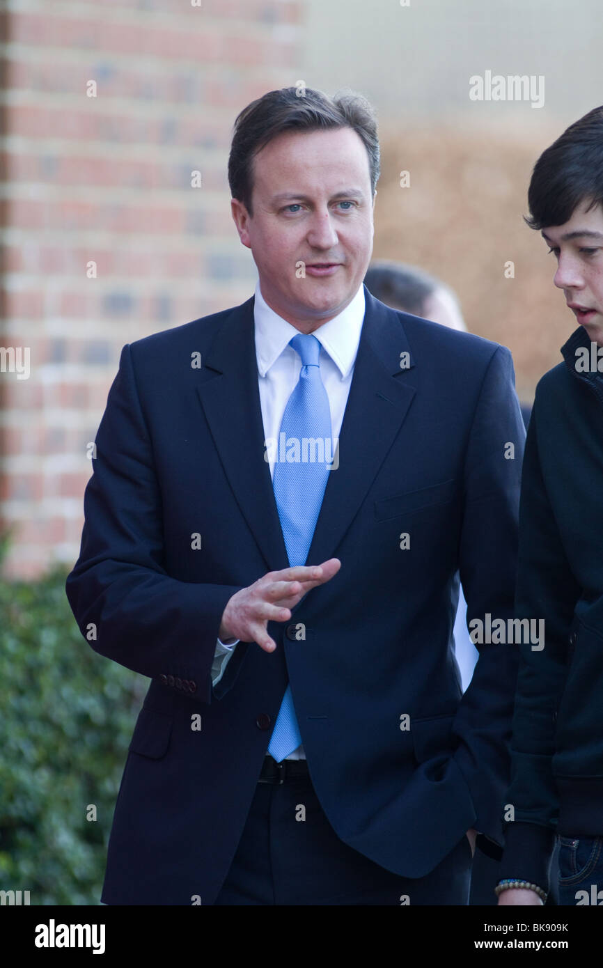Conservative party hi-res stock photography and images - Alamy