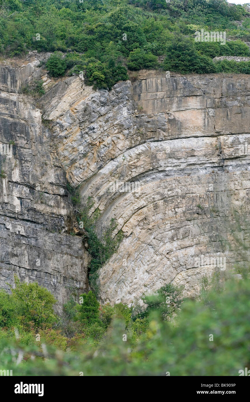 Creasing hi-res stock photography and images - Alamy