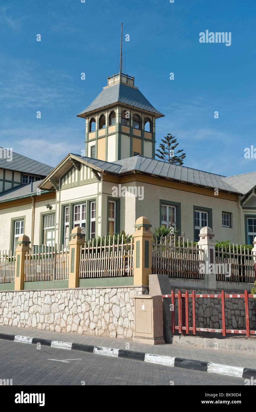 German Colonial House Stock Photos & German Colonial House Stock Images ...