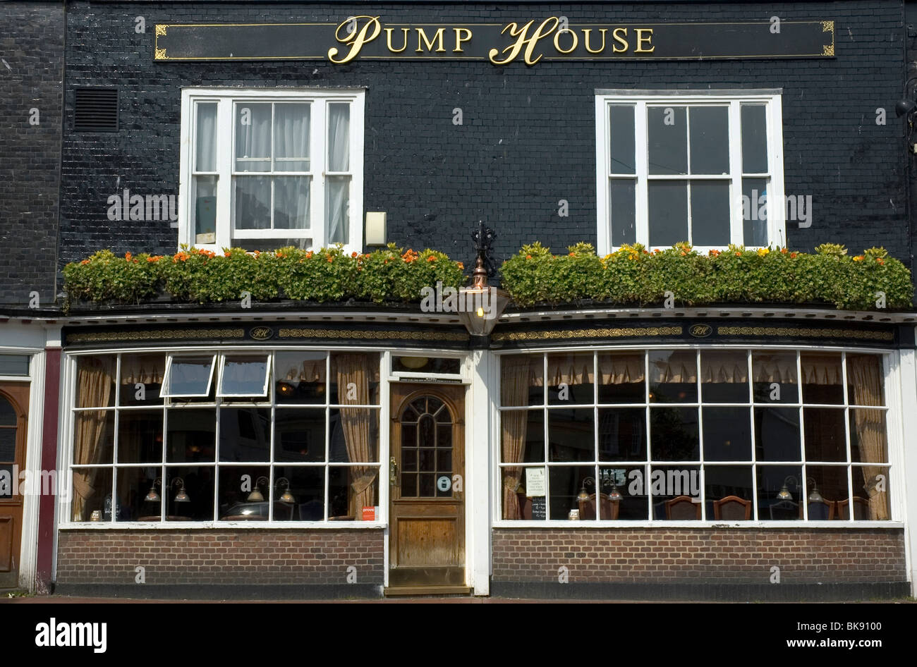 Brighton, The Lanes, The Pump House Stock Photo - Alamy