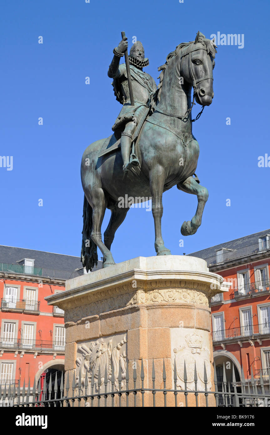 Madrid, Spain. Plaza Mayor. Bronze Equestrian Statue (1616) of Philip ...