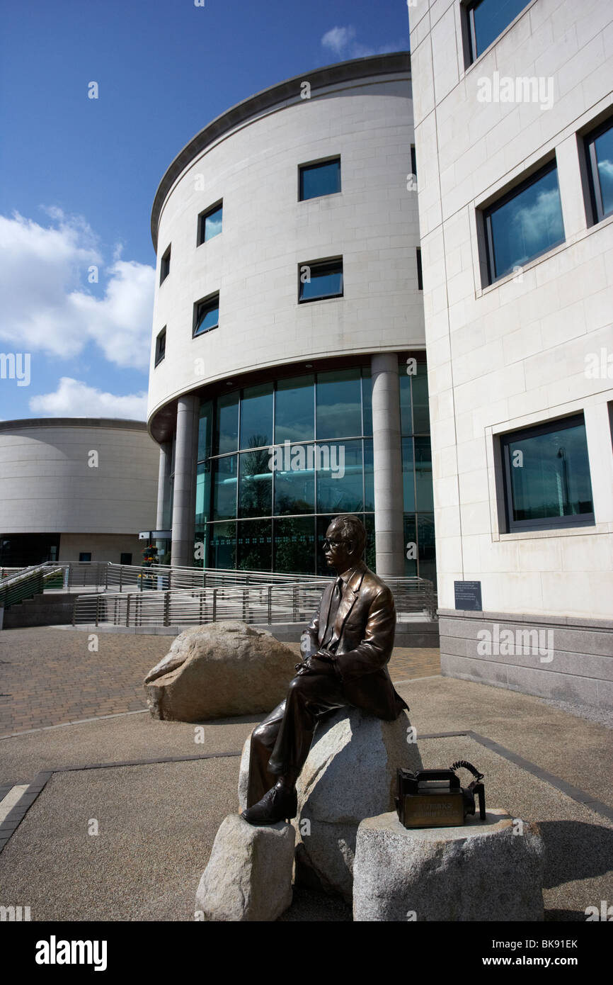 statue to prof frank pantridge outside lagan valley island conference ...