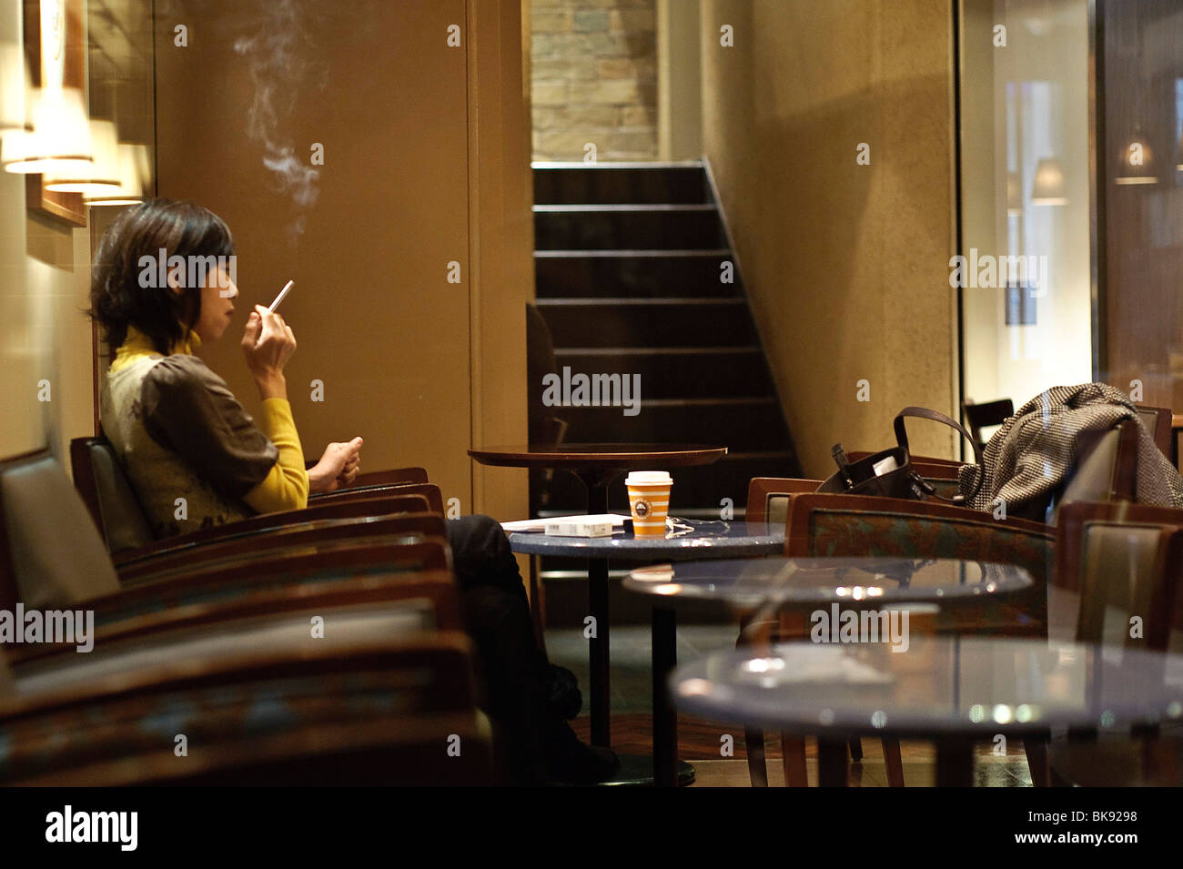 Japan; Osaka: smoking area Stock Photo - Alamy
