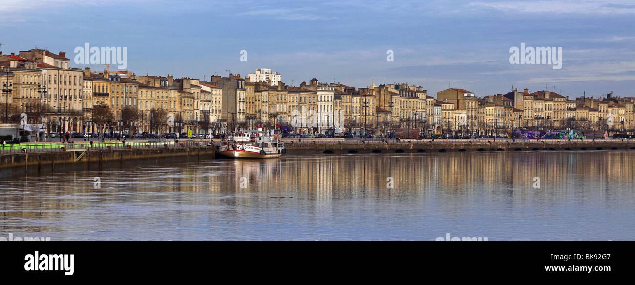 Bordeaux (33) : "Quais des Chartrons Stock Photo - Alamy