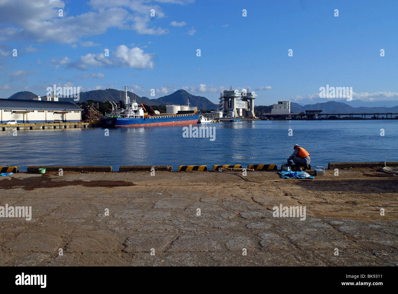 Japan, Numazu : anti-tsunami barrier Stock Photo - Alamy
