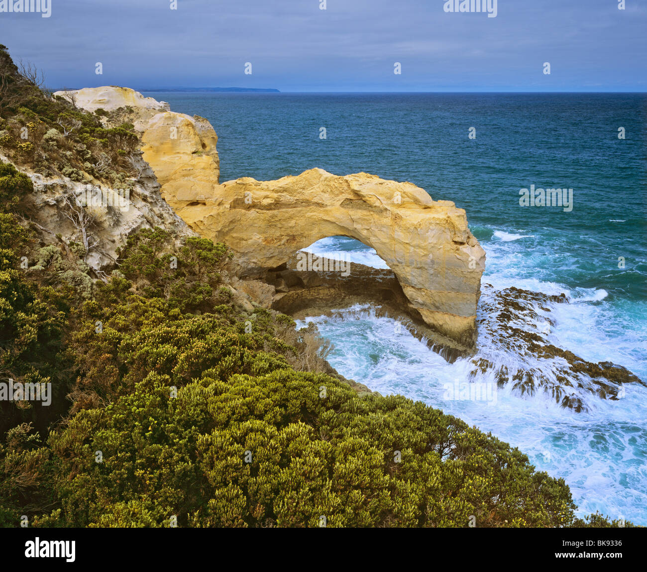 The rock arch The Arch, coast at the Great Ocean Road, Port Campbell ...