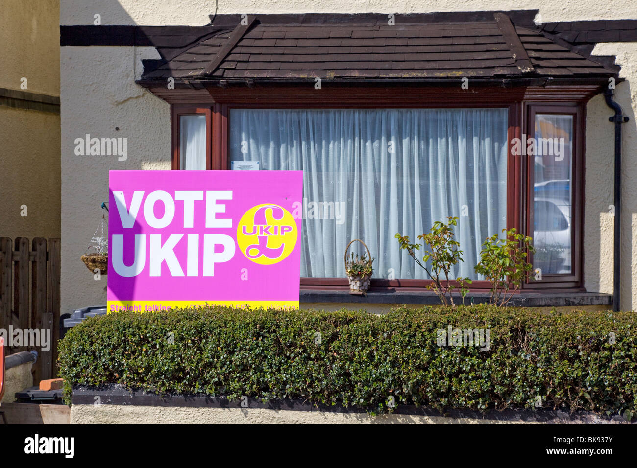 House election poster hi-res stock photography and images - Alamy