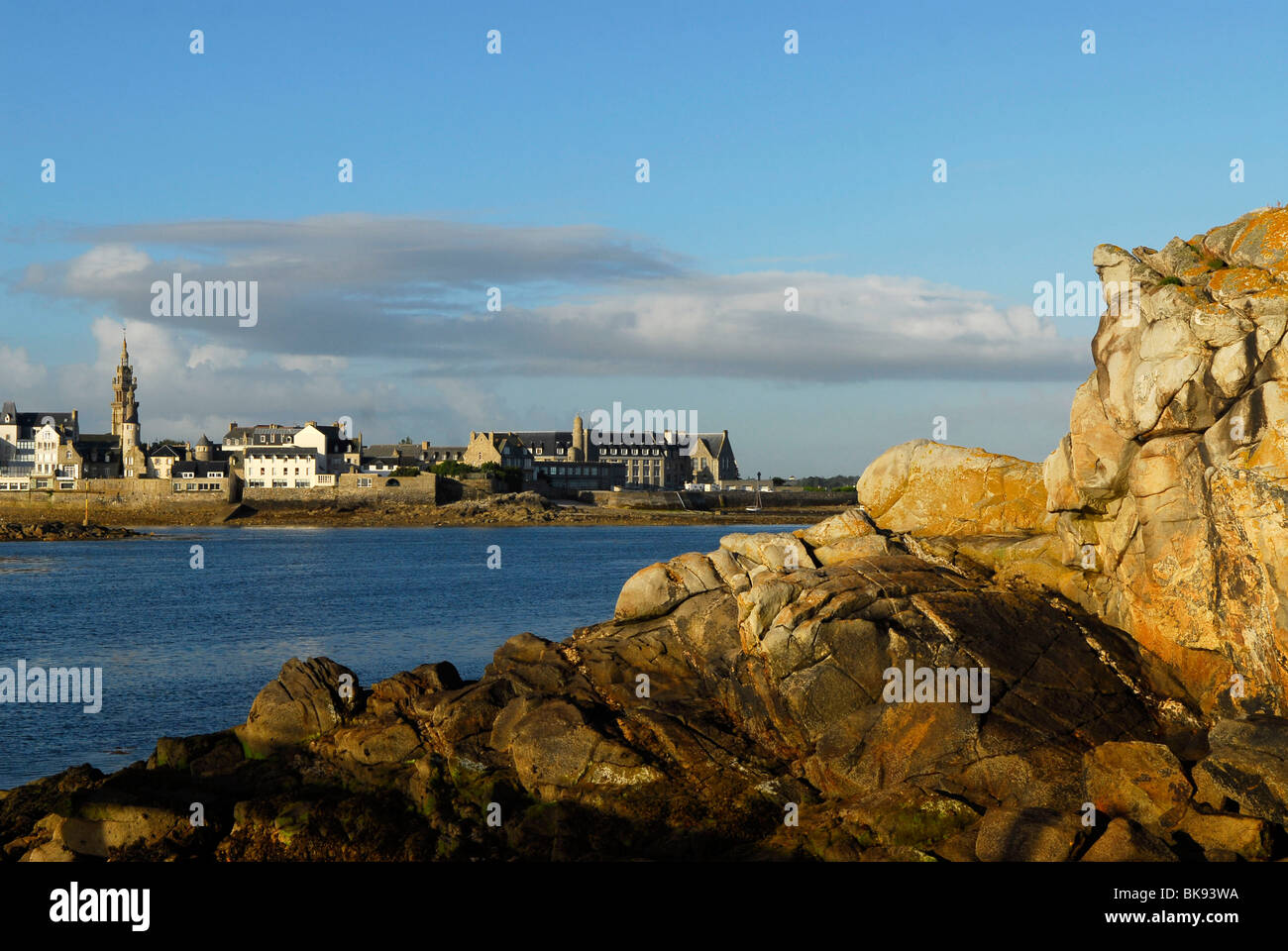 Roscoff (29) : view from the sea Stock Photo - Alamy