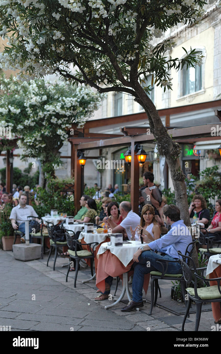 Sicilian man in cafe hi-res stock photography and images - Alamy