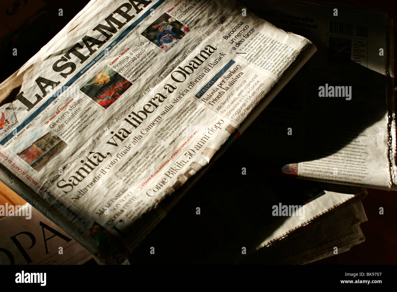 La stampa italian newspaper hi-res stock photography and images - Alamy