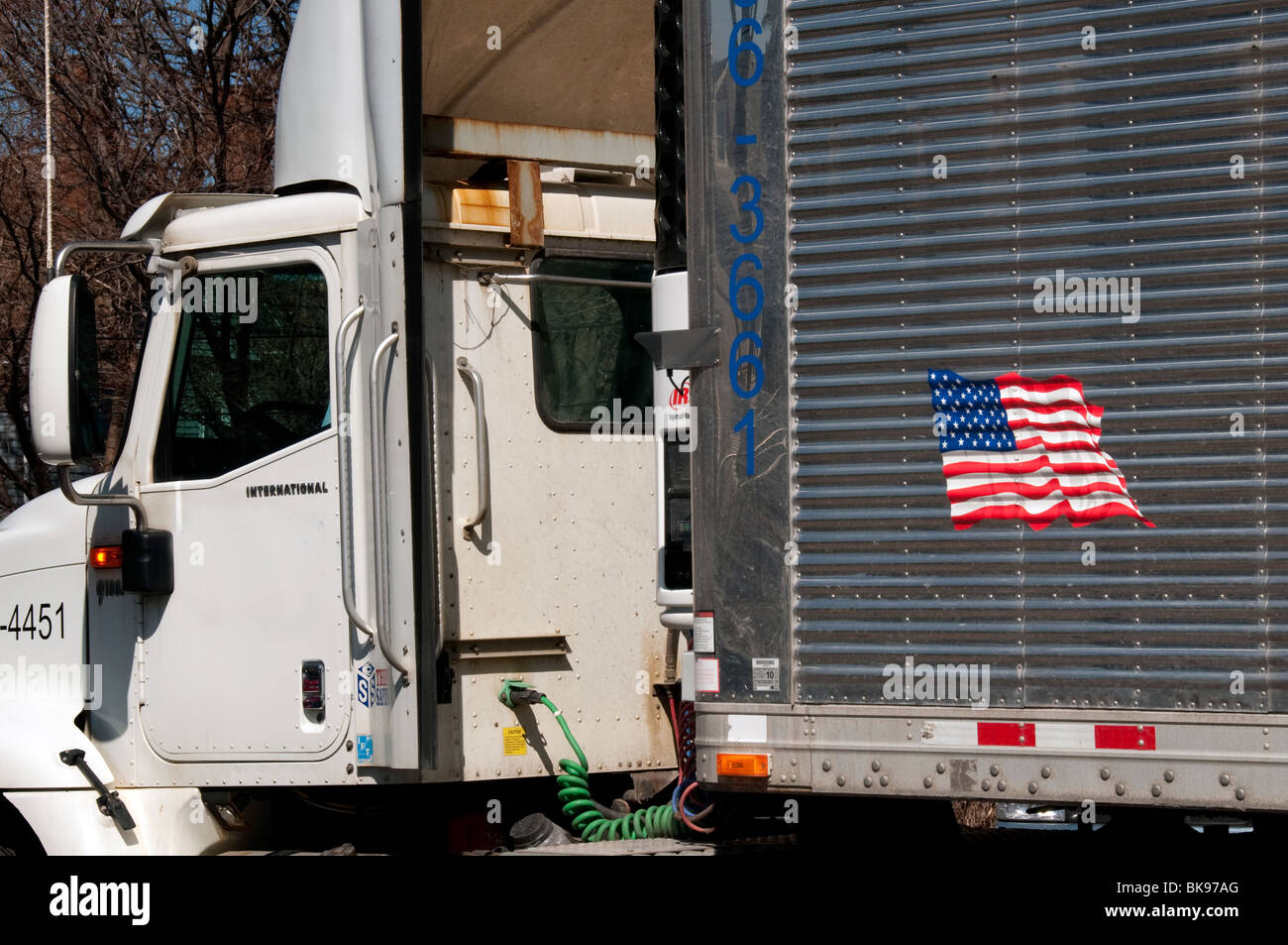 American flag on semi truck Stock Photo - Alamy