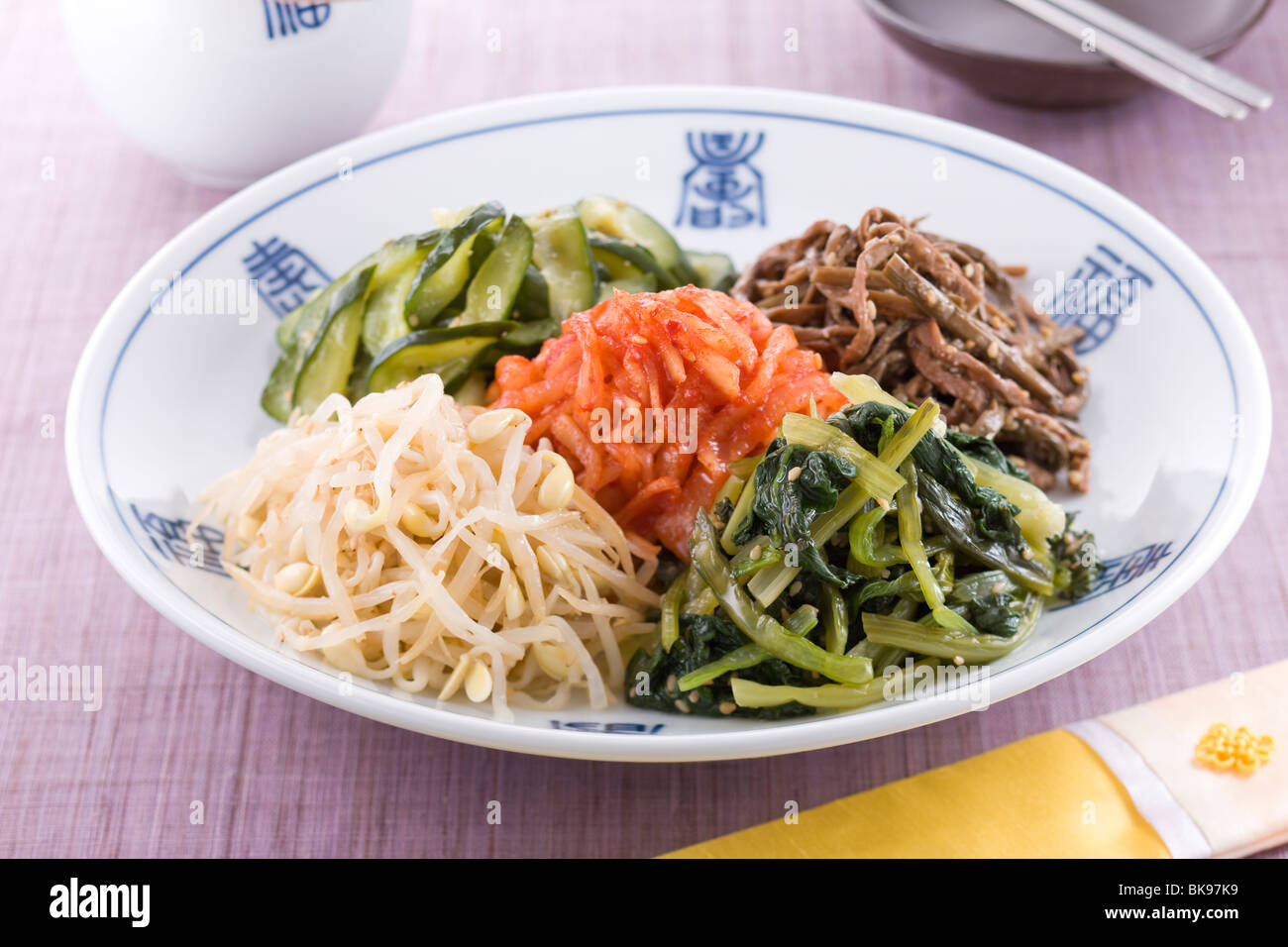 Namul korean hi-res stock photography and images - Alamy
