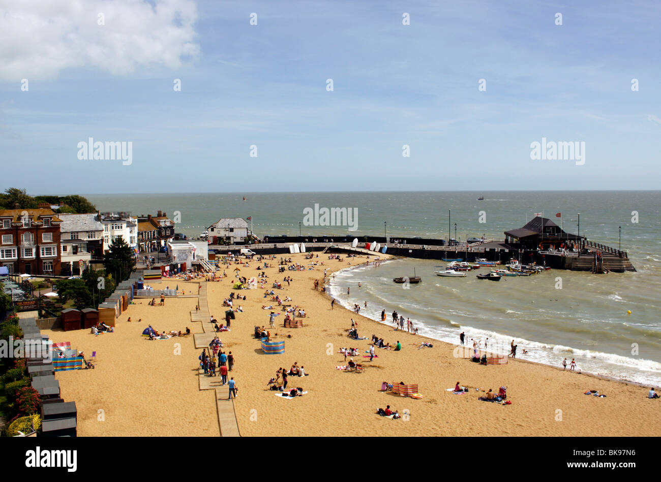 Viking Bay Broadstairs High Resolution Stock Photography and Images - Alamy
