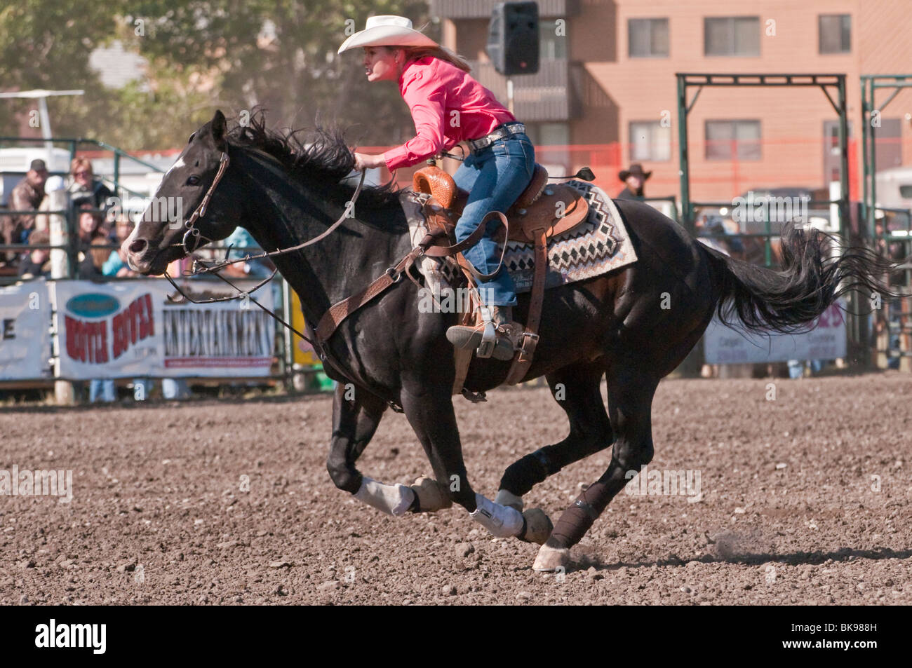 Cowgirls barrel racing hi-res stock photography and images - Alamy