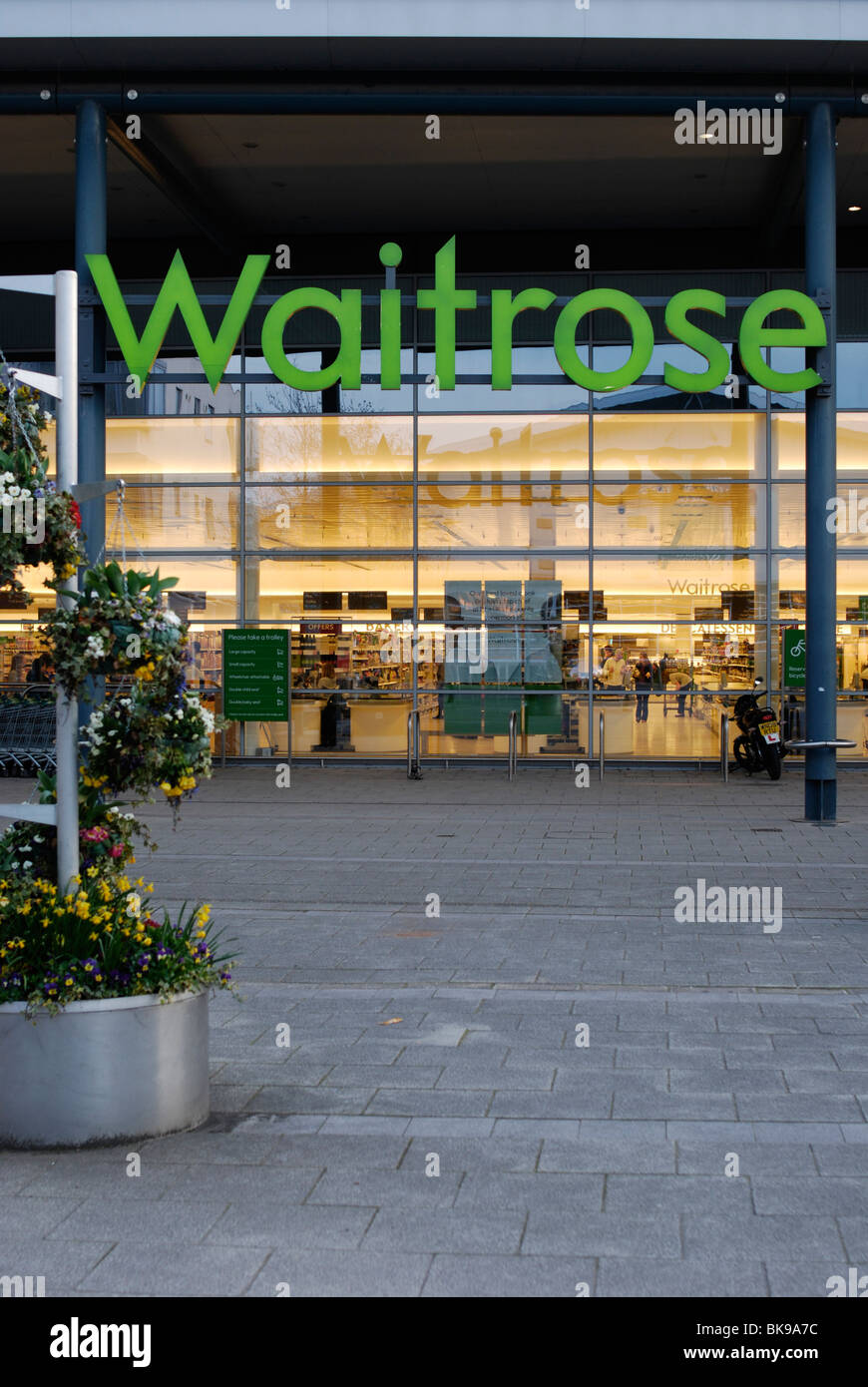 Waitrose store hi-res stock photography and images - Alamy
