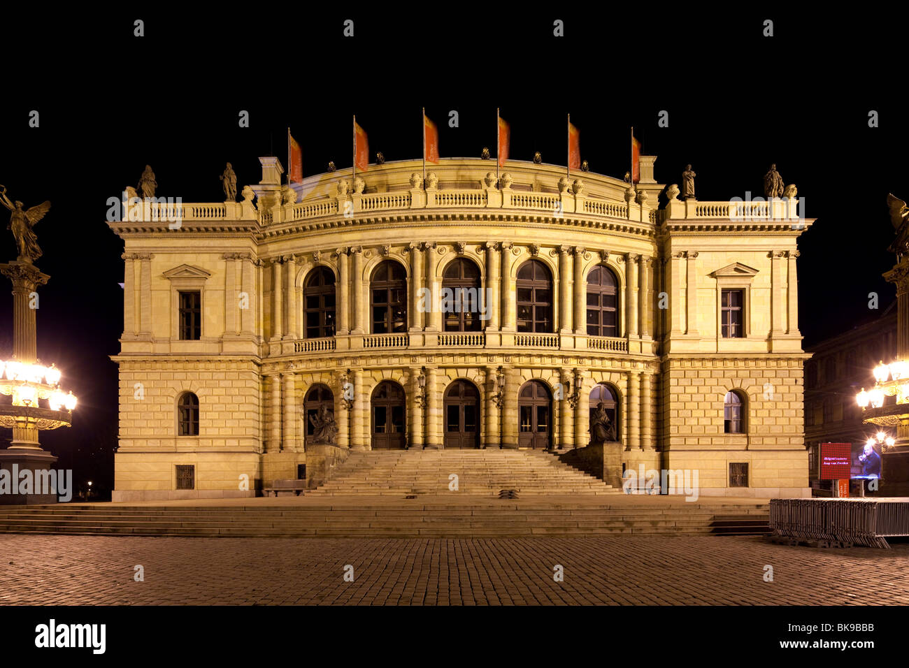 Rudolfinum hi-res stock photography and images - Alamy