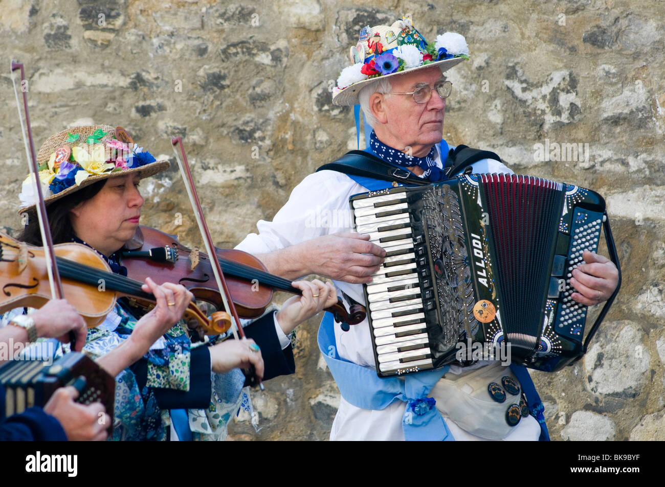 Morris musicians accompanying the morris dancing at the Oxford Folk ...