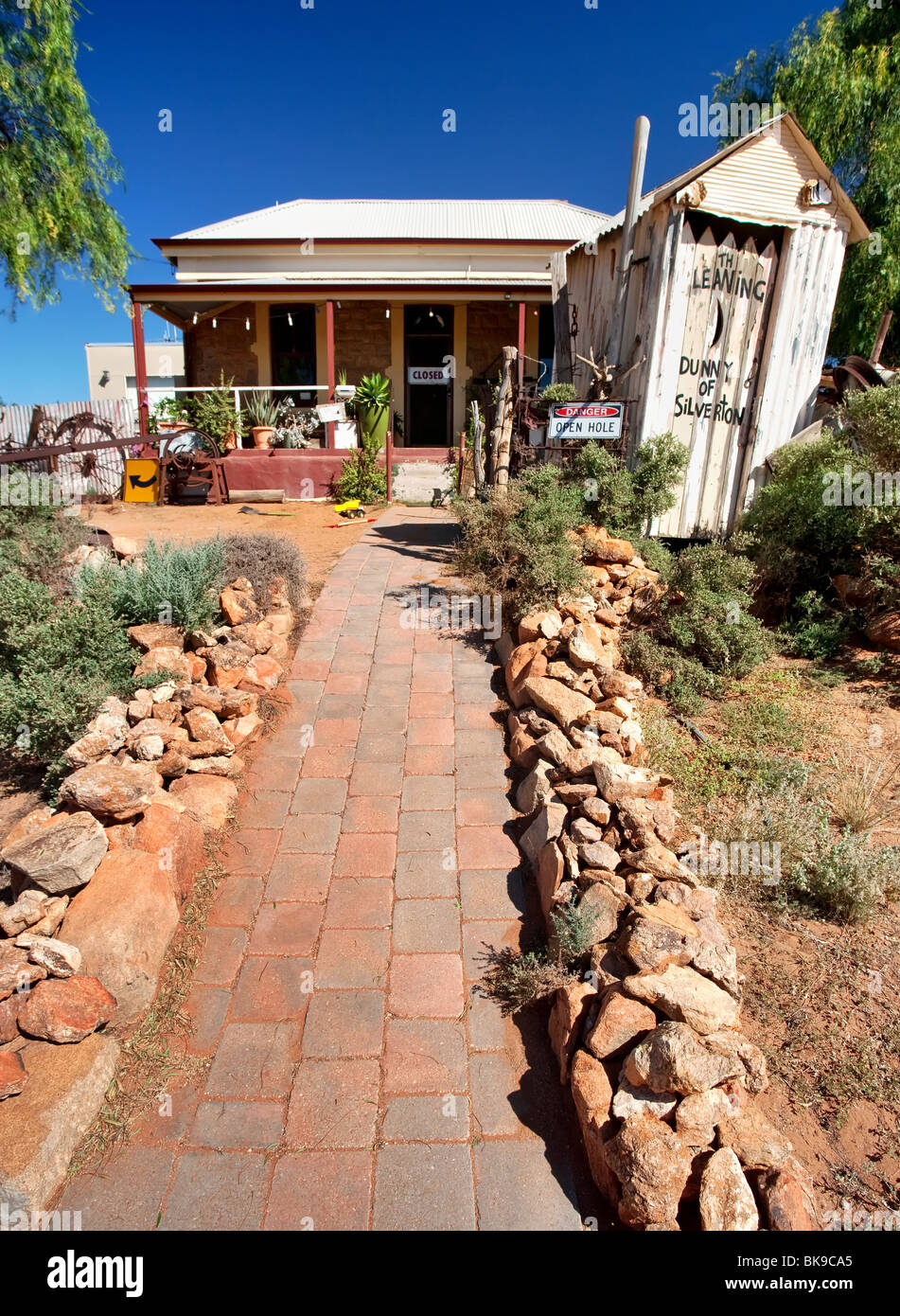 Outback dunny hi-res stock photography and images - Alamy