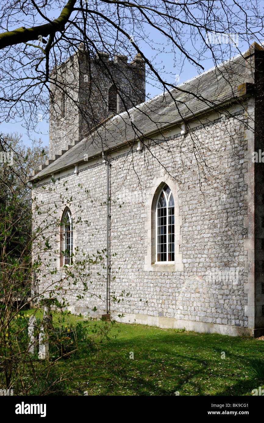 traditional rural english stone church Stock Photo - Alamy