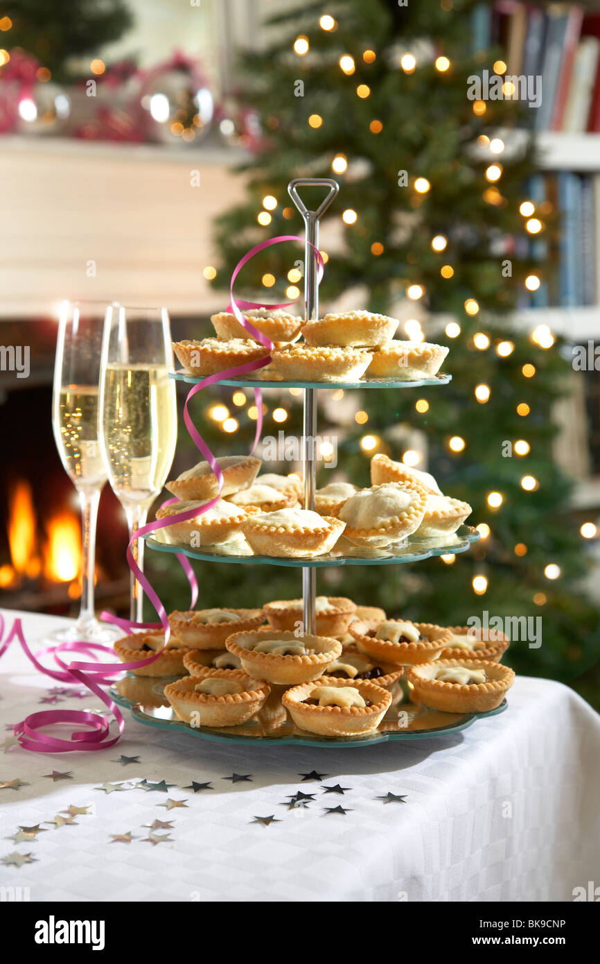 Mince pies on cake stand Stock Photo - Alamy