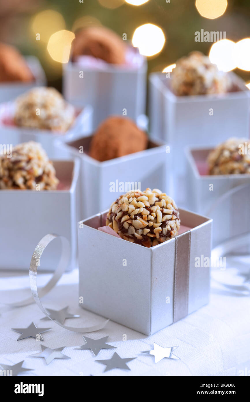 truffles in box Stock Photo - Alamy