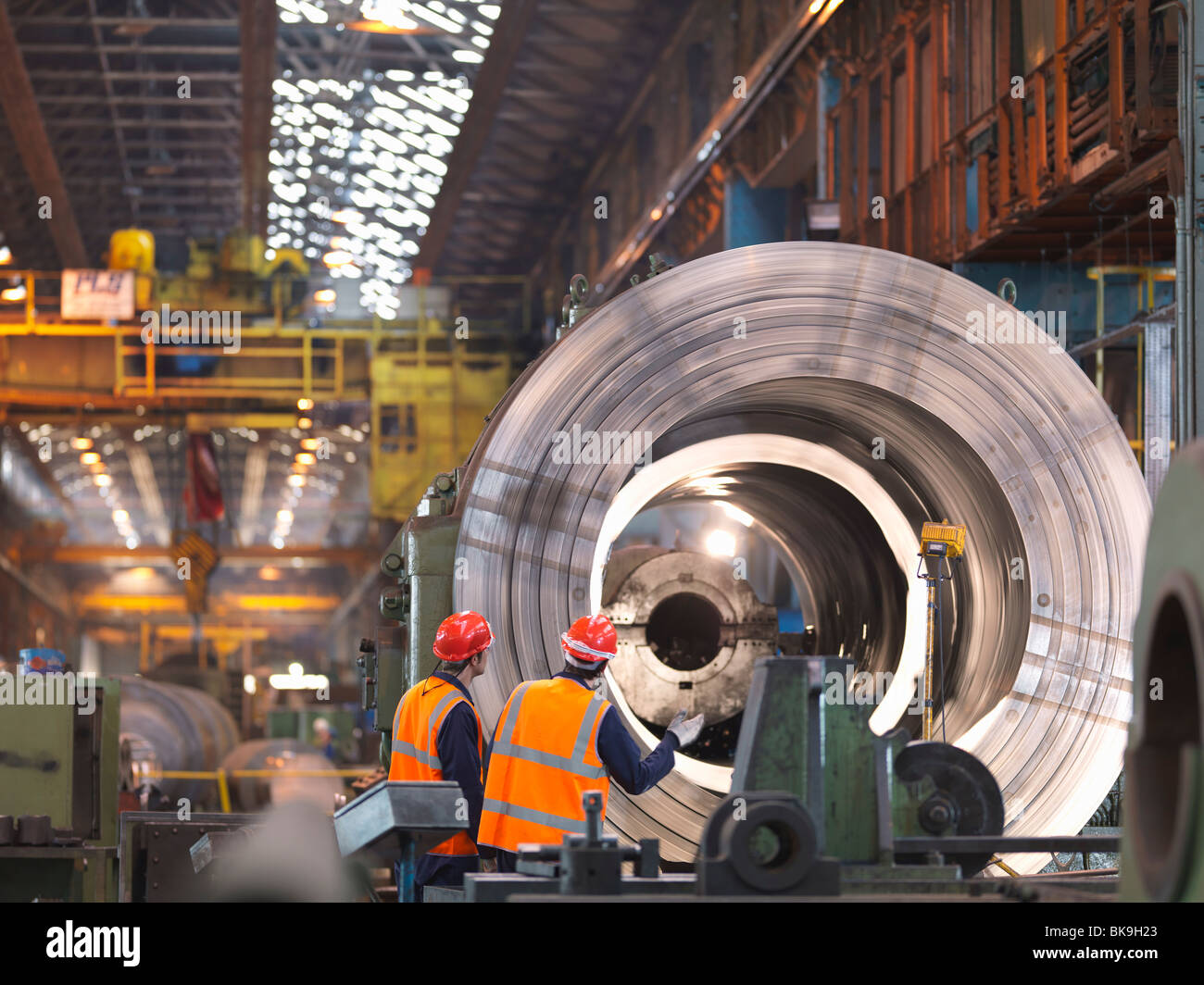 Factory Worker Stock Photos & Factory Worker Stock Images - Alamy