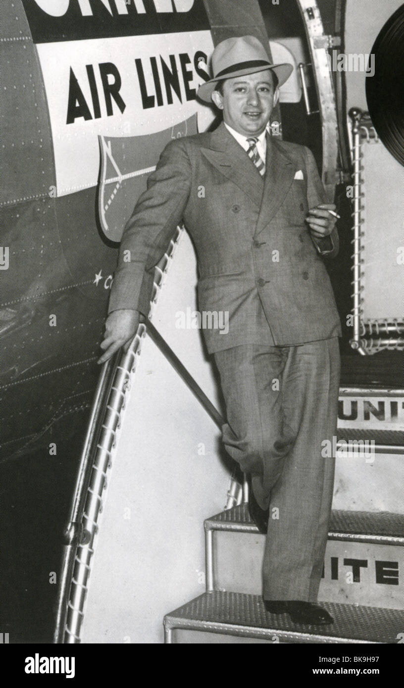 Musicals hi-res stock photography and images - Alamy