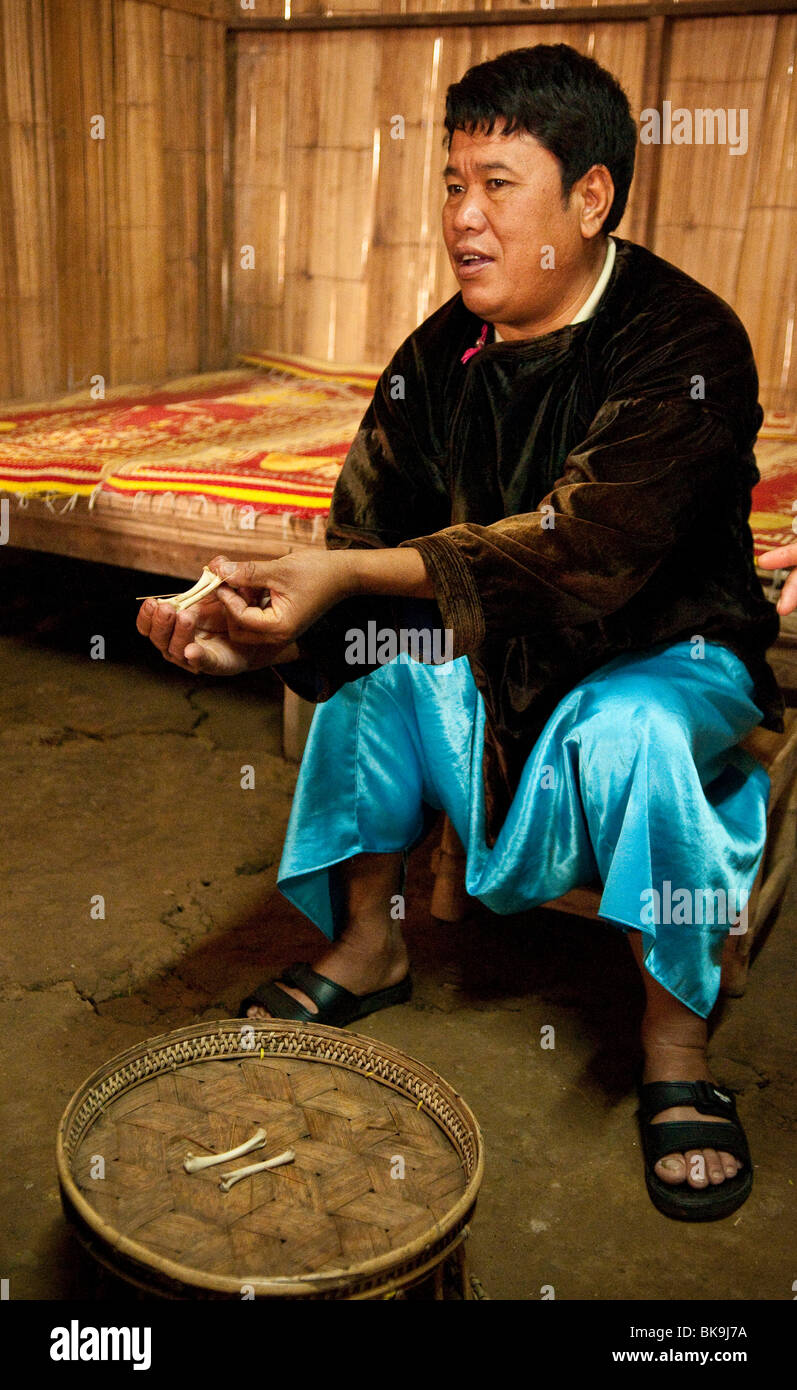 Shaman hi-res stock photography and images - Alamy