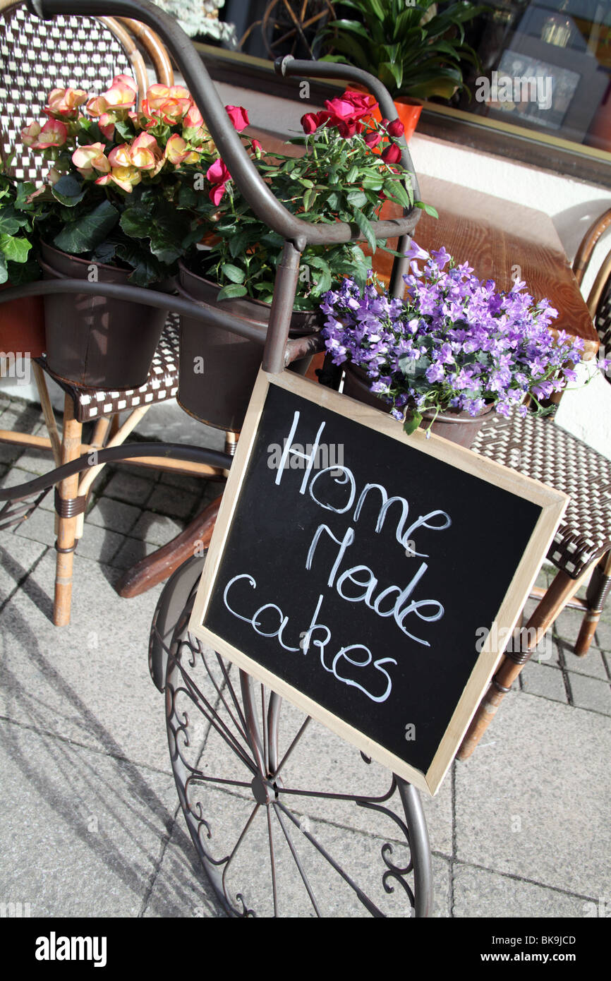 Home Made Cakes sign outside cafe Stock Photo - Alamy