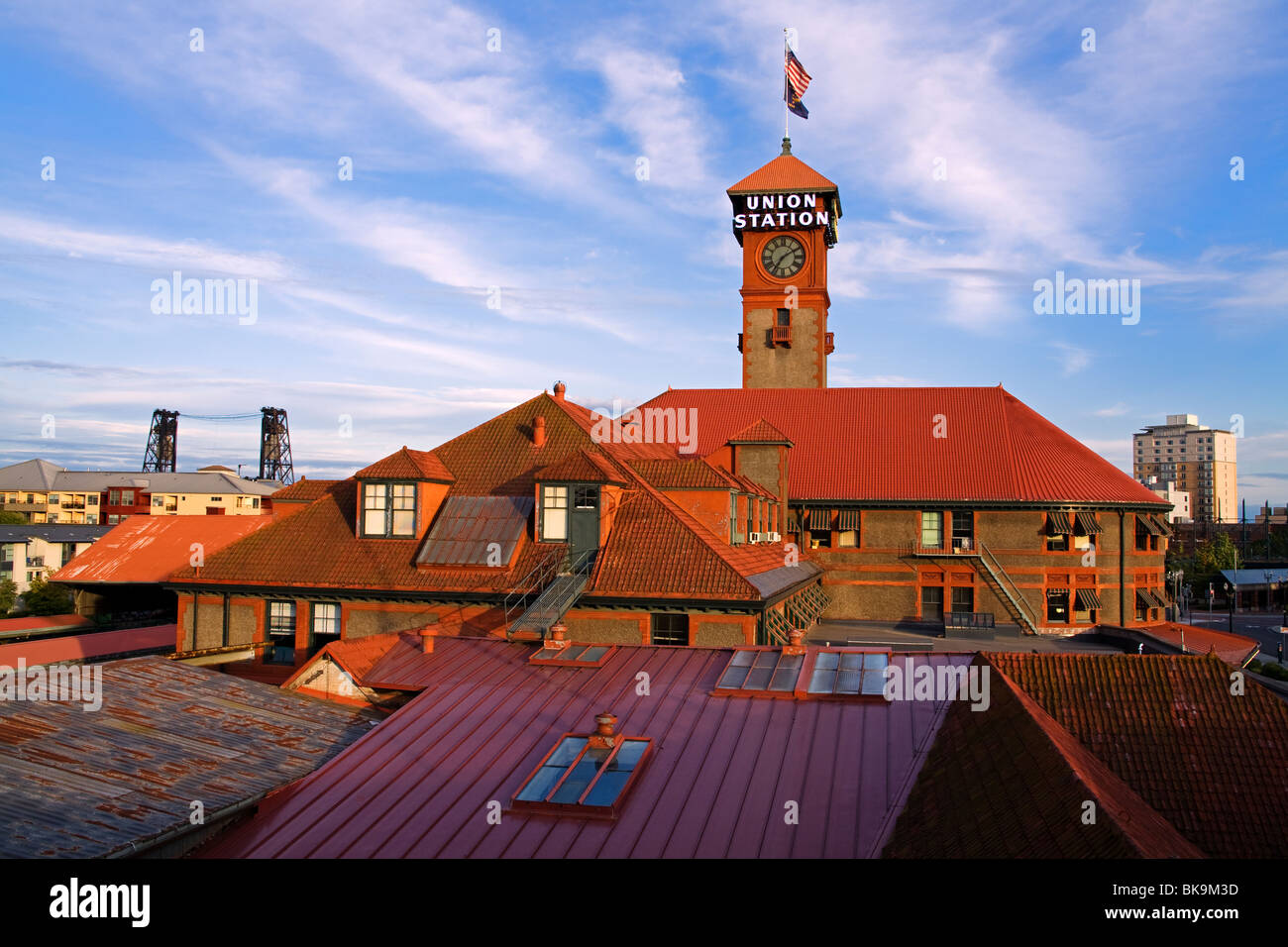 Railway station in a city, Union Station, Portland, Oregon, USA Stock ...