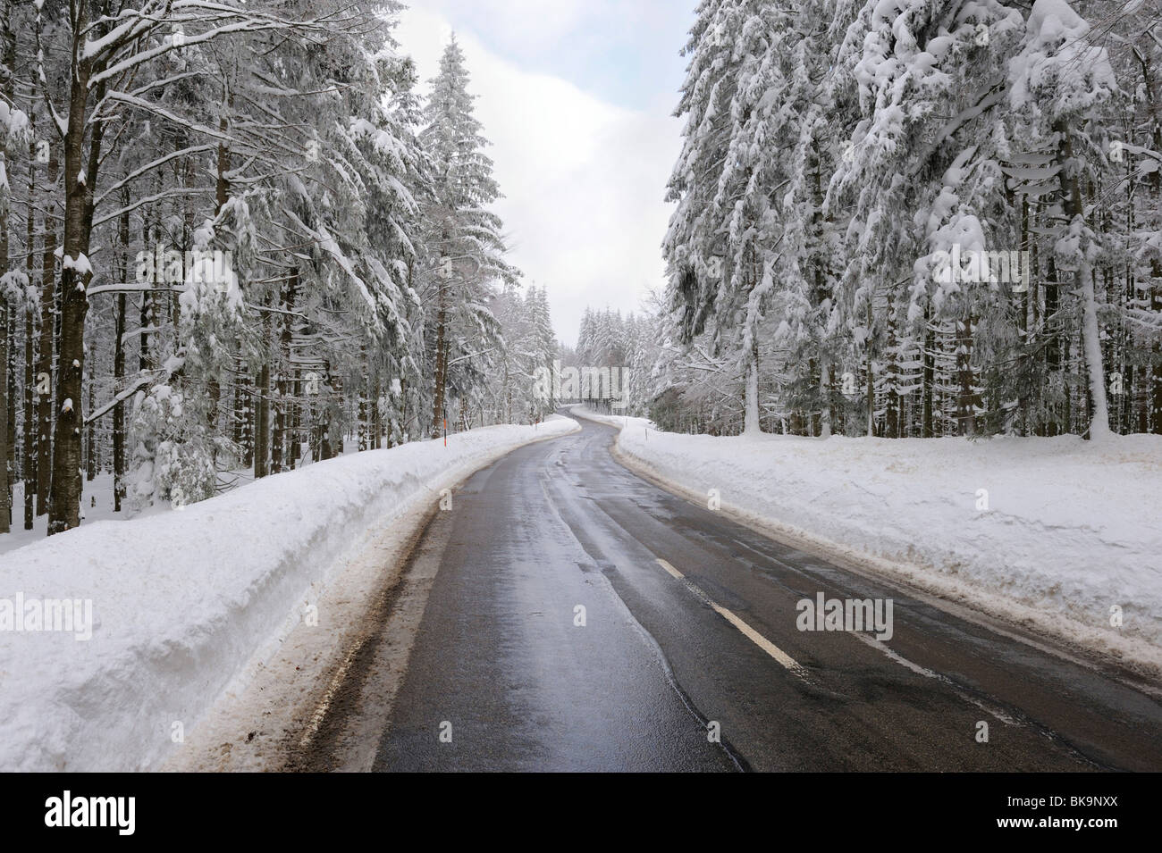 Ice clear europe hi-res stock photography and images - Alamy