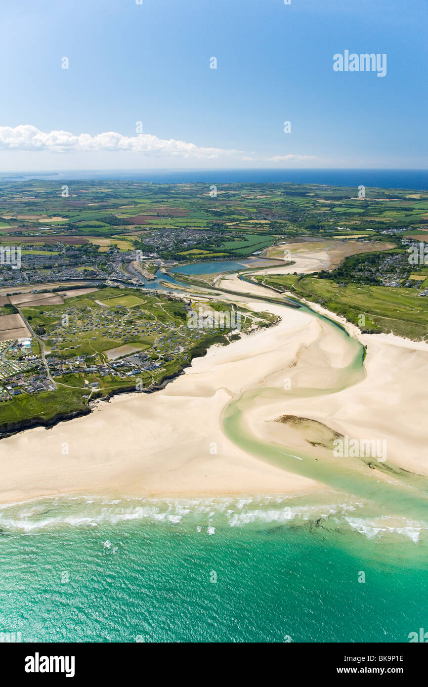 Hayle estuary in summer, Cornwall, United Kingdom Stock Photo - Alamy