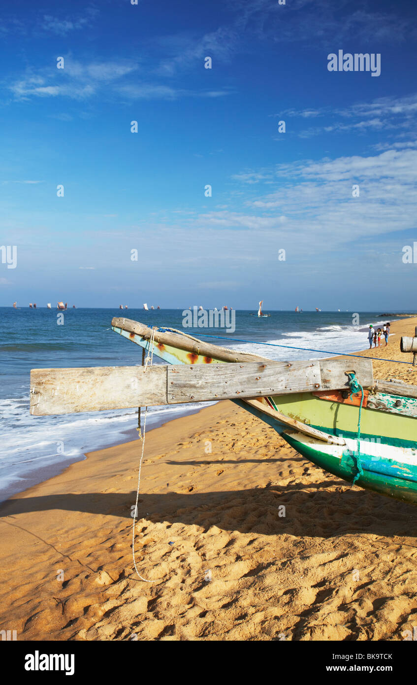 Sri lanka negombo sandy beach hi-res stock photography and images - Alamy