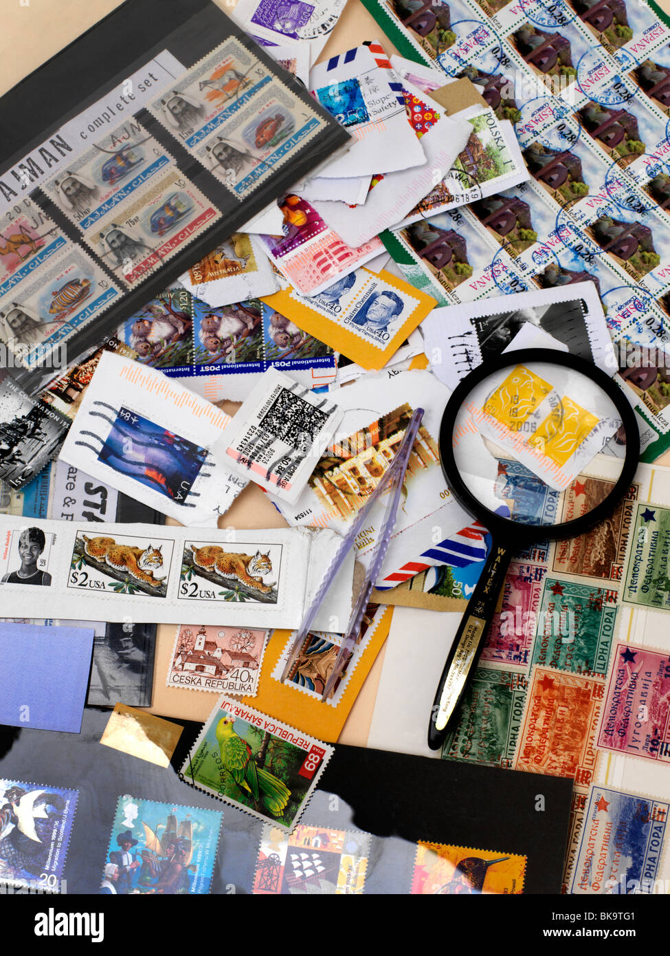 Stamp collection hi-res stock photography and images - Alamy