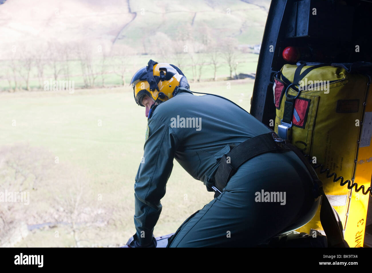 Helicopter winch rescue man hi-res stock photography and images - Alamy
