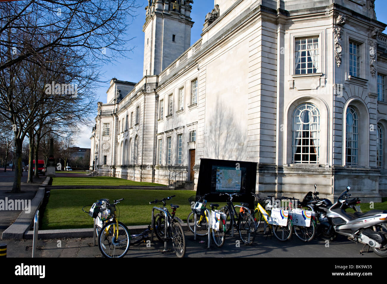 Cardiff university buildings hi-res stock photography and images - Alamy