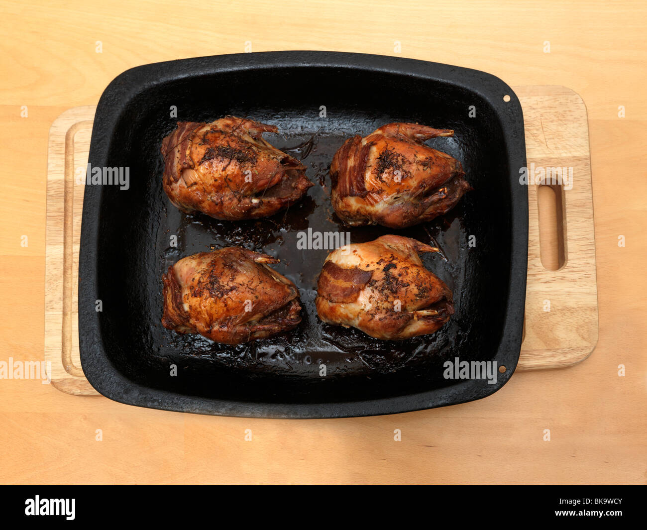 Cooked birds hi-res stock photography and images - Alamy