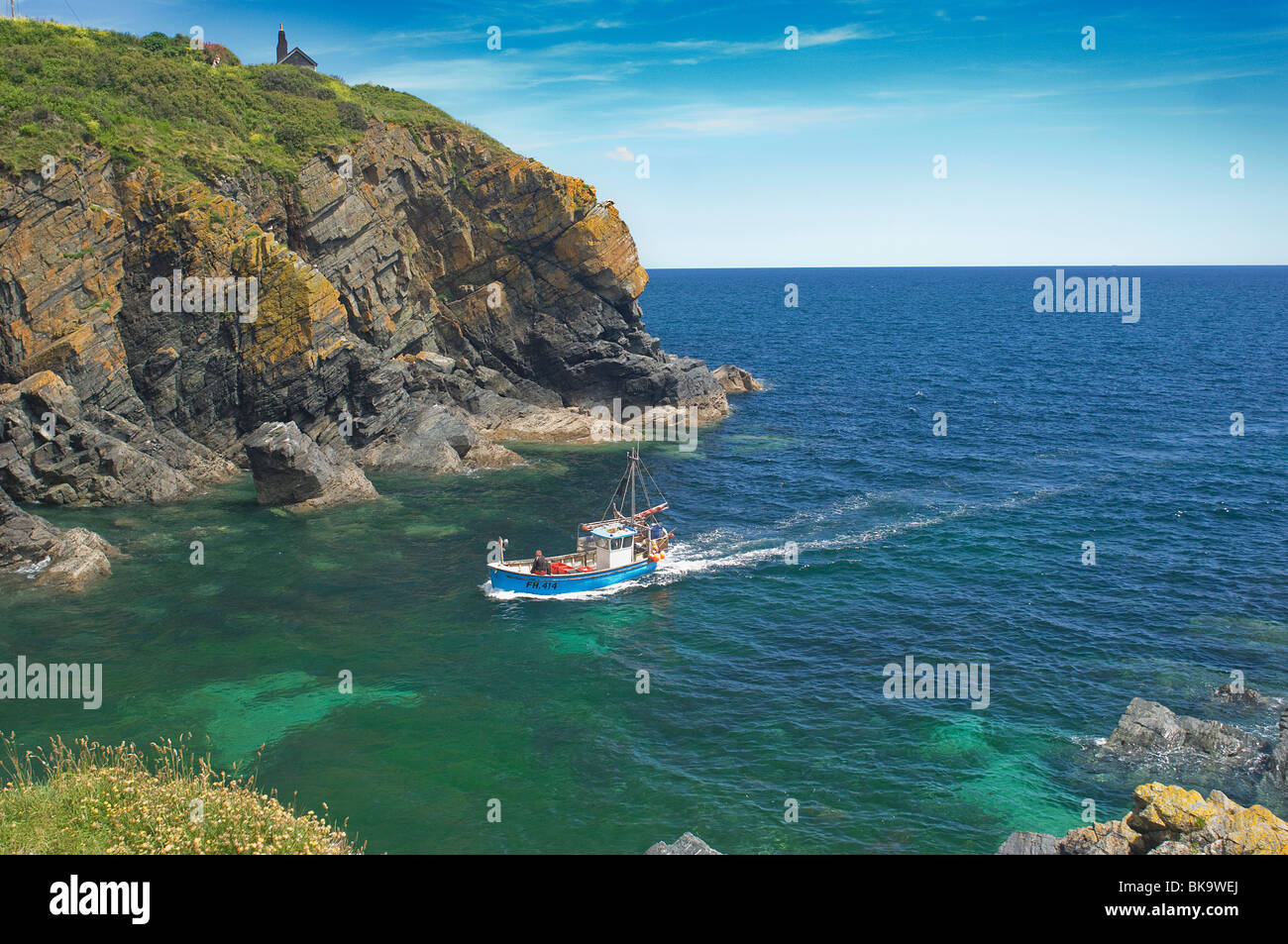 Fishing in cornwall hi-res stock photography and images - Alamy